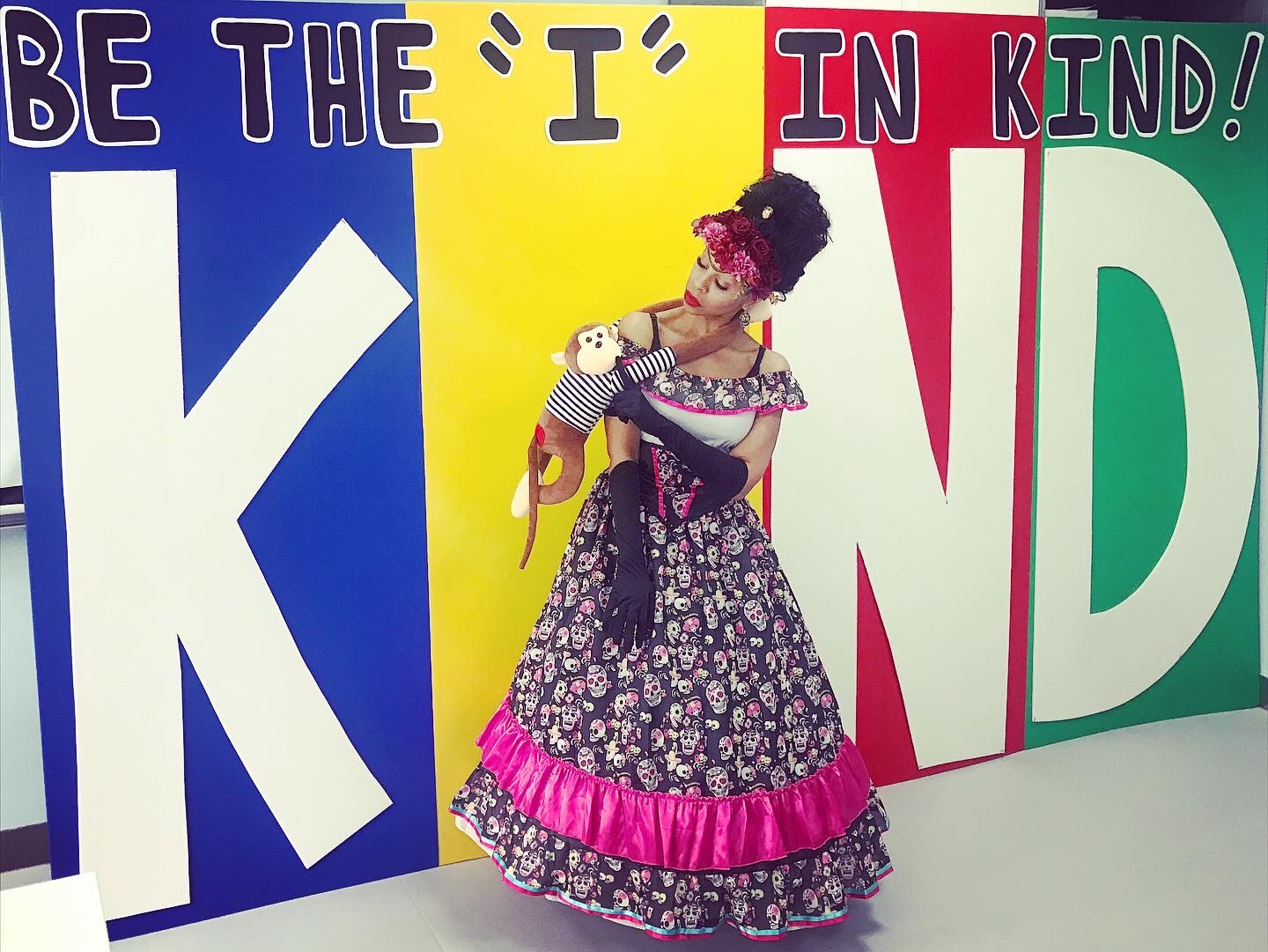 Be the I in KIND…Frida Kahlo – Amazing Art Teacher